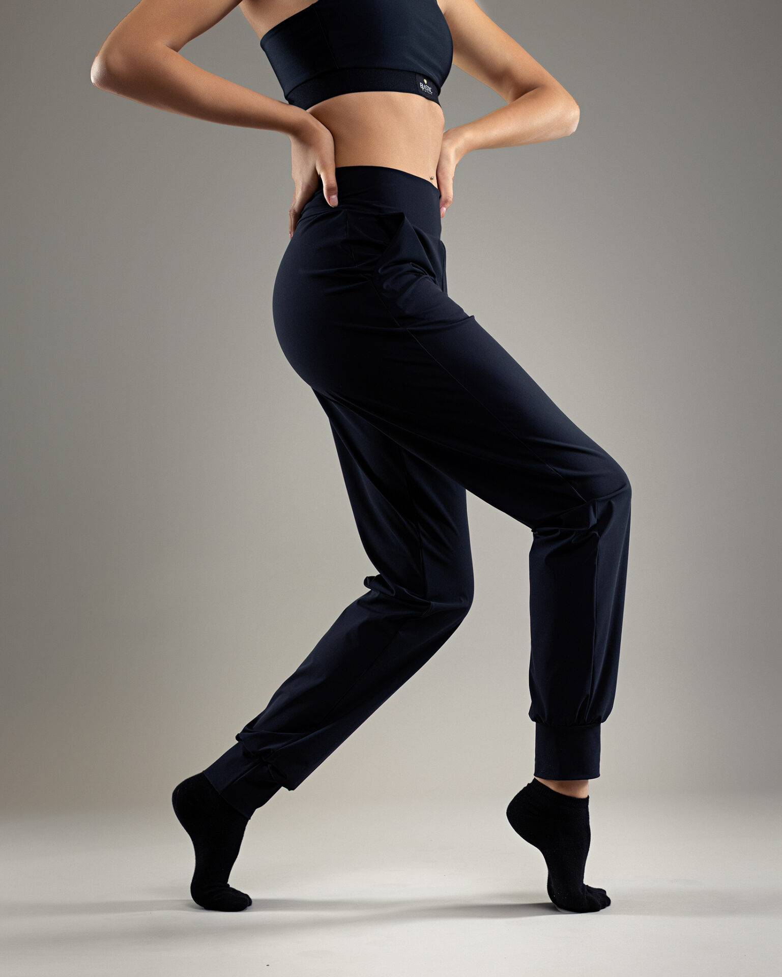 Kevyet joggerit treeniin – ryhdikäs valinta myös vapaa-ajalle